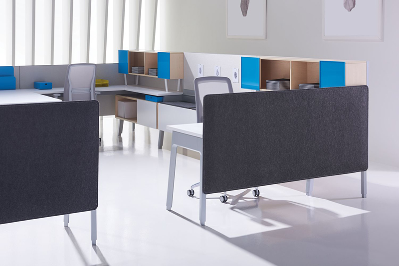 Desk Mounted Screens