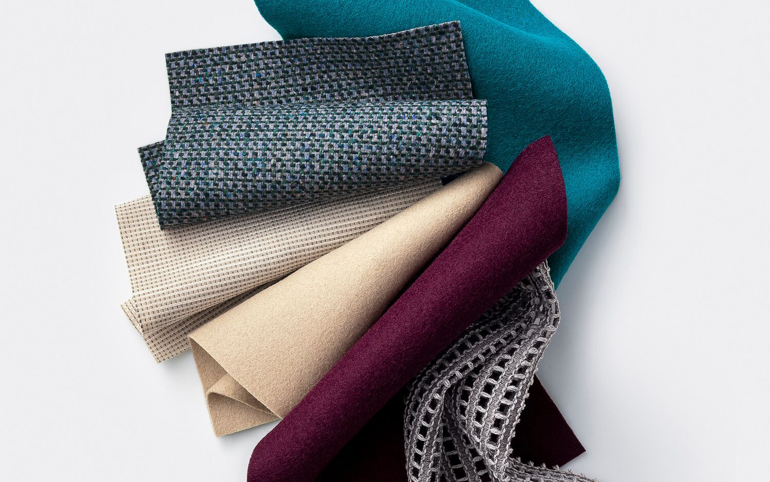 Luum Collections
